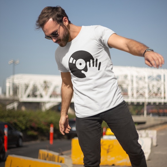 T-Shirt Addicts | Shirts | Dj Scratching Tshirt | Poshmark